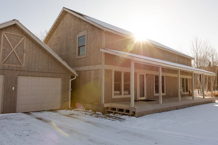 Soudan Trails And Lake Stay - Tower, MN