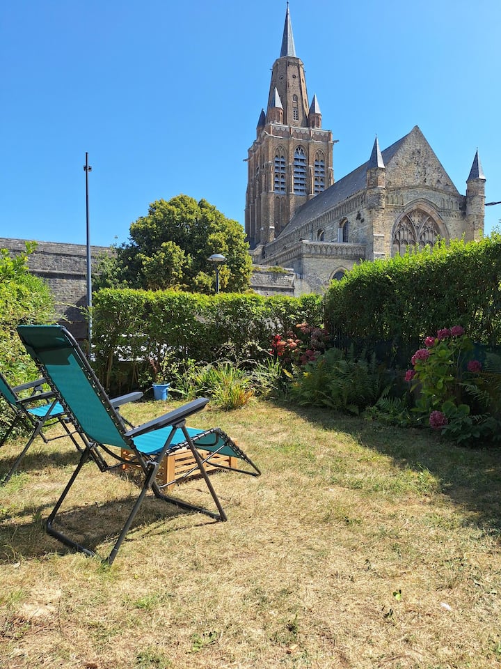 Le Petit Jardin De Notre-dame - Calais