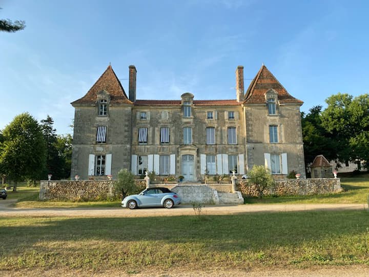 Chambre D'hotes Au Chateau - La Rochefoucauld