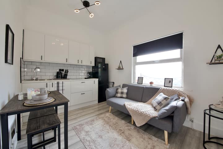 Cozy & Modern 1 Br| Arsenal Stadium|prime Location - King's Cross station - London