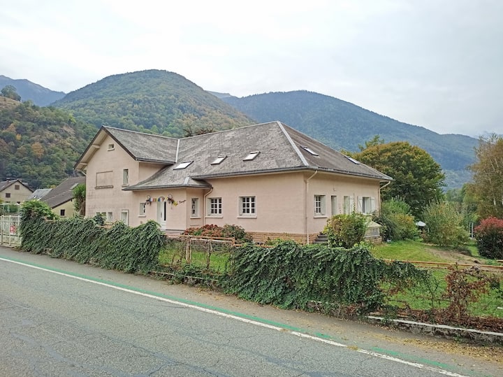 Casa Rosada - Gîte Au Coeur Des Pyrénées - Bagnères-de-Luchon