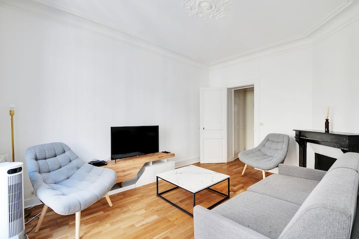 Cosy Home Tour Eiffel Paris - Paris