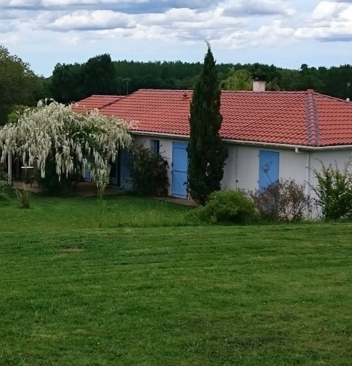 Gîte Au Cœur Du Centre éQuestre. - Dax