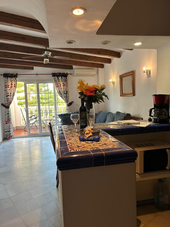 2 Bed Apartment Torrevieja Beach - Torrevieja