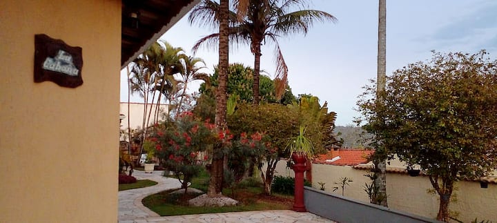 Edícula Em Relaxante Jardim! - Itatiba