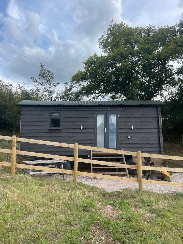 Ginger's Hideaway - Uttoxeter