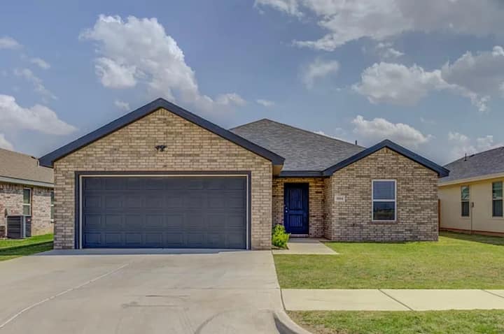 Game Day Stay - Located Just Minutes From Tech! - Lubbock, TX