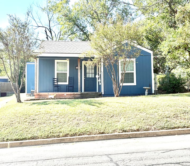 La Casita Azul - Weatherford, TX