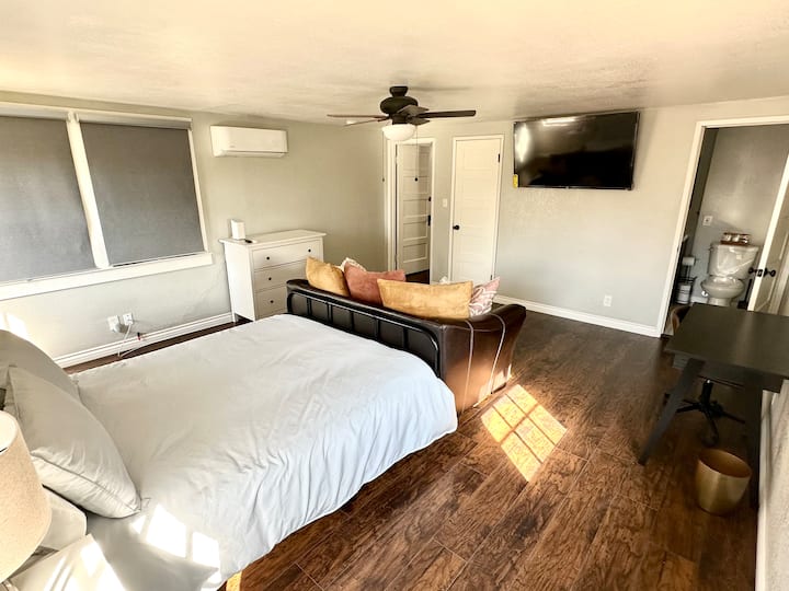 Piece Of Cozy Carriage House - Fresno, CA