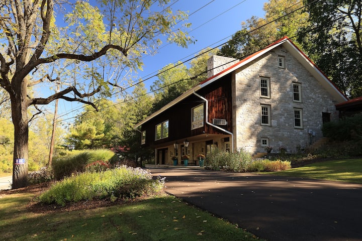 Unique Barn Home - State College, PA
