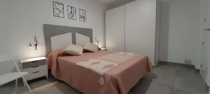 Alojamiento Amplio Y Confortable - Utrera