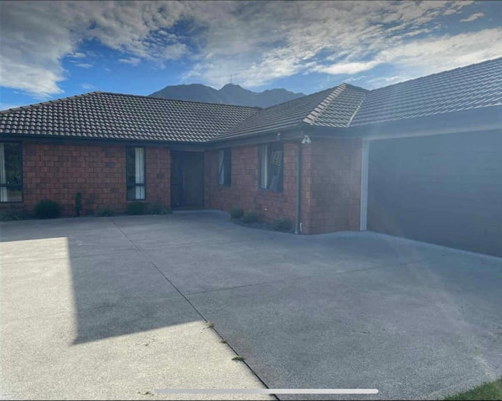 Mountain View Home - Te Aroha