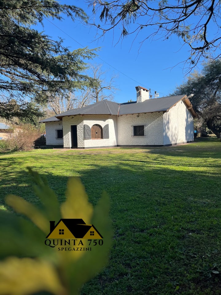 Casona Con Pileta Y Quincho - Cañuelas