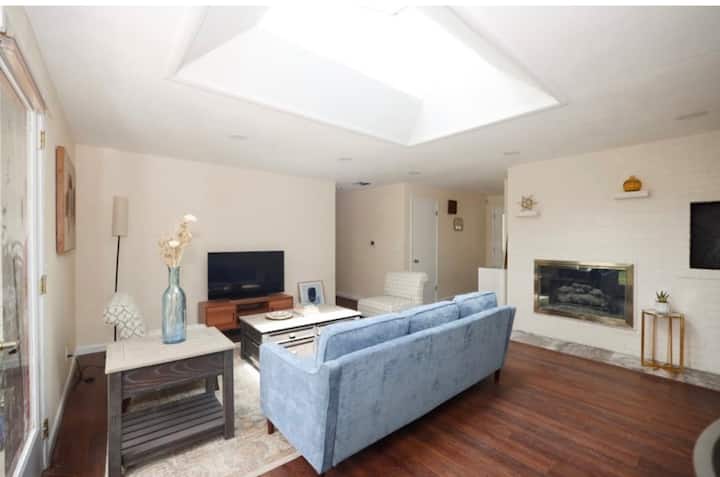 Urban Cozy Rumbler In Pr - Renton, WA