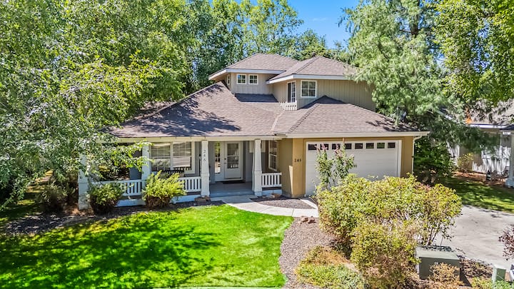 Heart Of Eagle, 4 Bedroom, Large Family, Insurance - Boise, ID