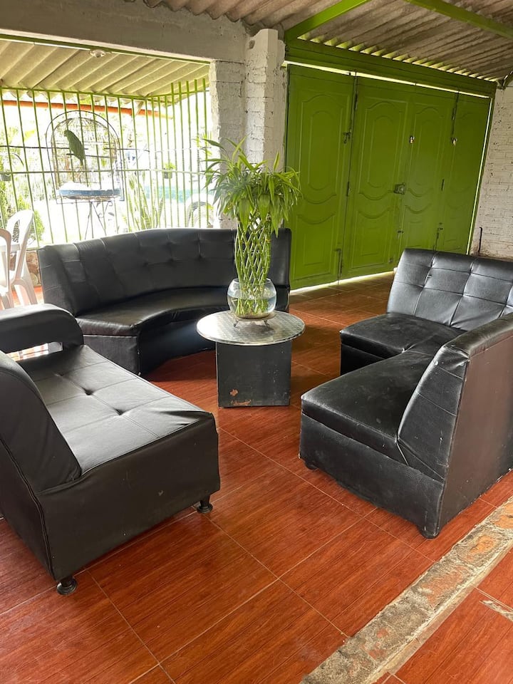Habitación Rodeada De Naturaleza - Sevilla