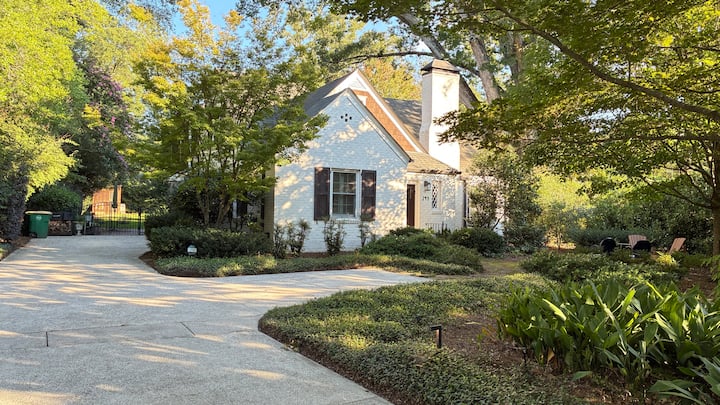Five Points Upscale Home - Walk To Uga (Sleeps 8) - 아테네
