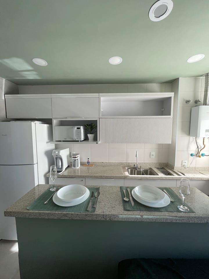 Studio Confort- Wi-fi/ar Cond/vaga Coberta/office - Campinas