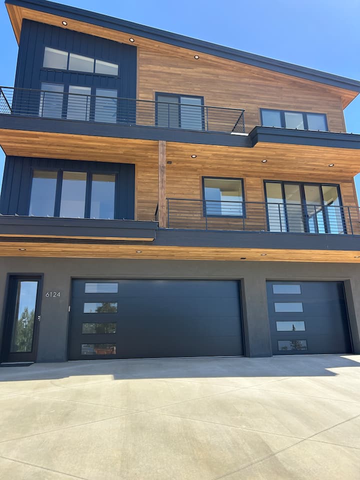 Powder Palace - Eden, UT