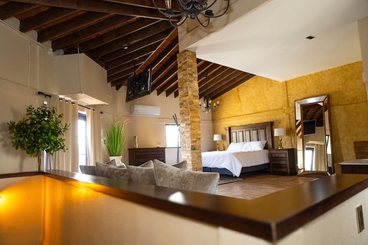 Hacienda Los Monroy - Ciudad Juárez