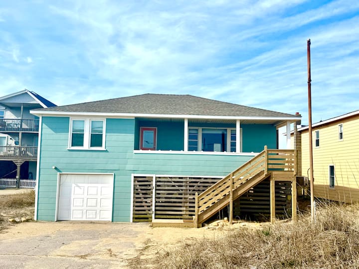 Vintage Vibes With A Front Row Ocean View! - Kitty Hawk, NC