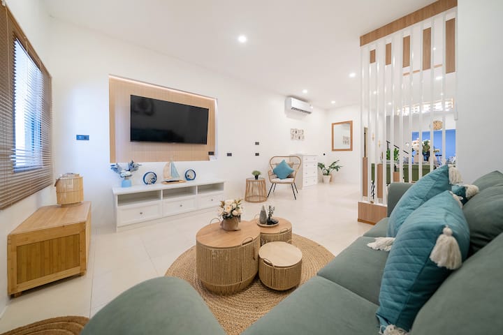 Wink Central 8 Bedroom Patong House - Pa Tong