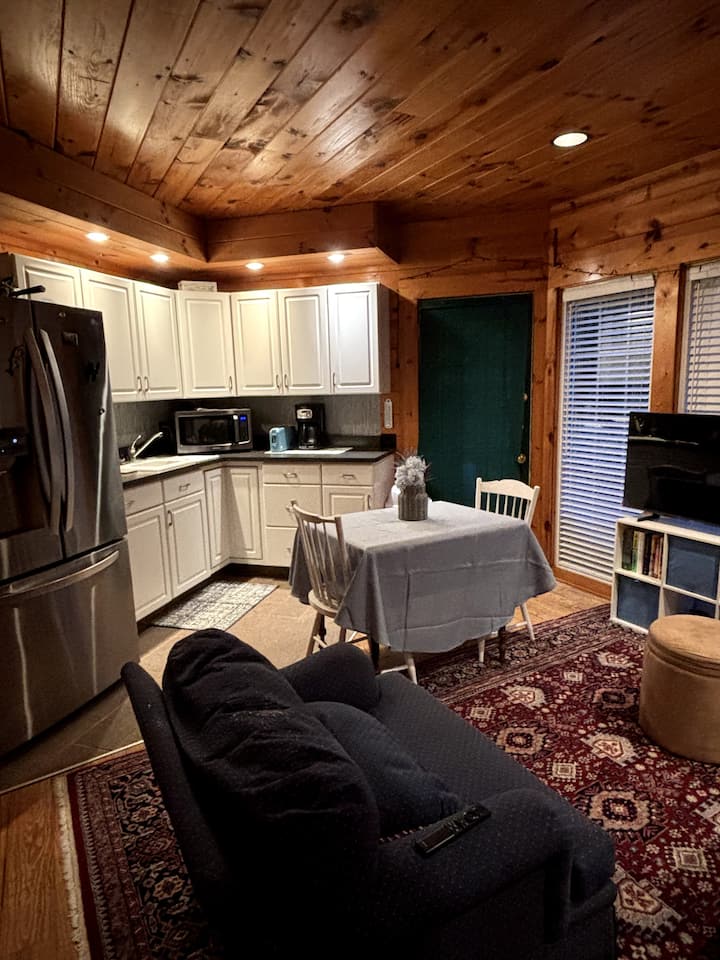 Guest House Getaway - Ontario, NY