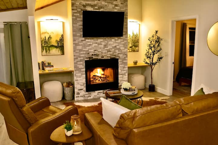 Modern Forest Cabin | Fire Pit • Forest Views - Strawberry, AZ