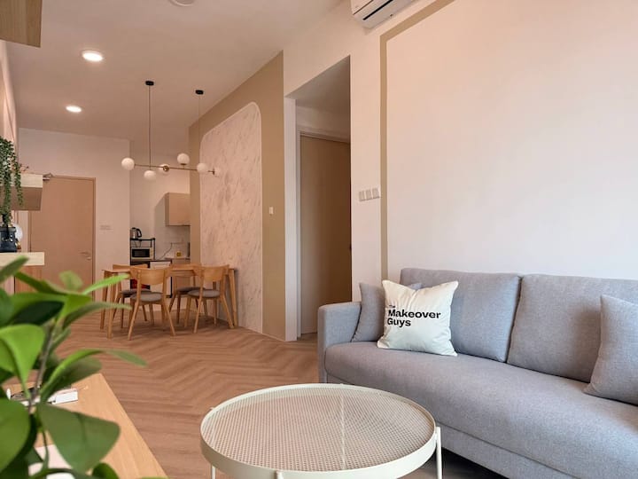 Jeff & Ricky Homestay 150@upton By Elica Condo - Sarawak