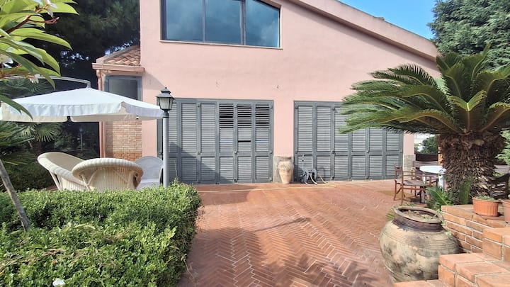 Sicily Holidays Charming Villa - Messina