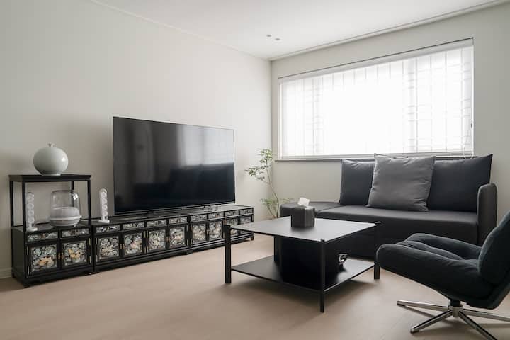 Covenest_3r2b•airport Shuttle•line 2•free Netflix - Myeong-dong