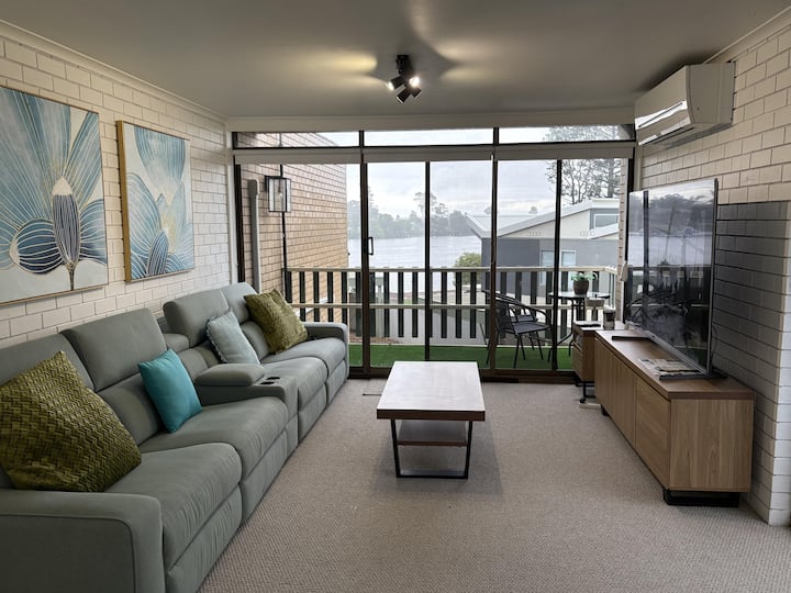 Water Views & Water Access - Great Location - Nagambie