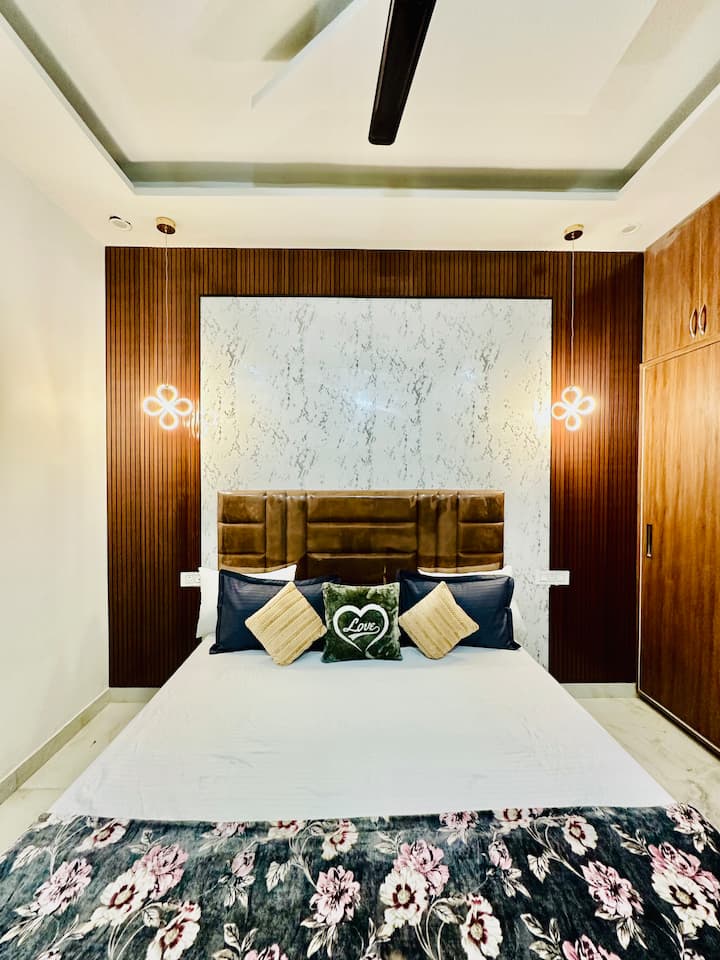 2bhk On Ground | Quiet & Cozy - Kharar