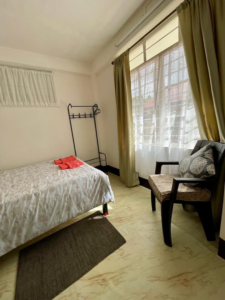Arisan Bed And Breakfast
The Quad - Shillong