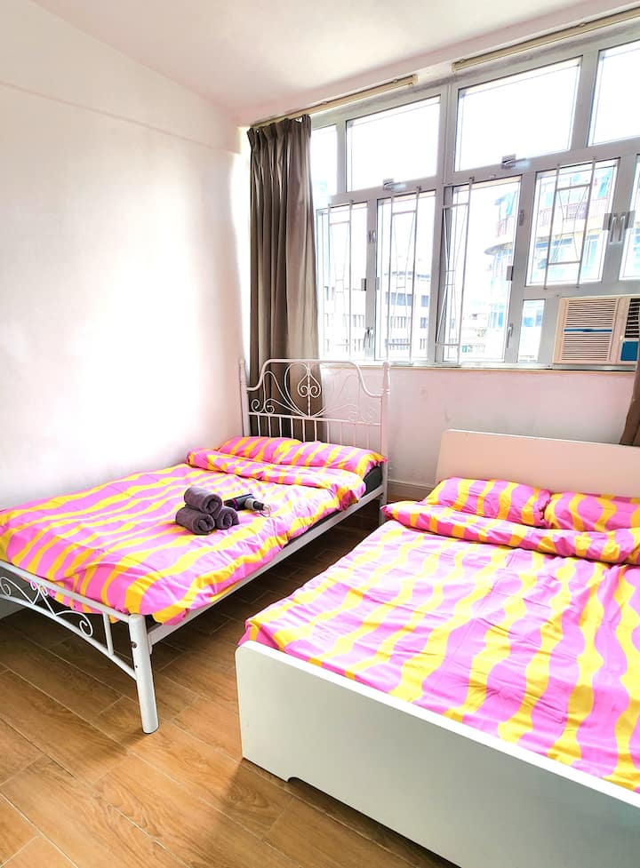 2 Double Beds 2 Bunk Beds Sleeps 8ppl Next To Mtr - Central