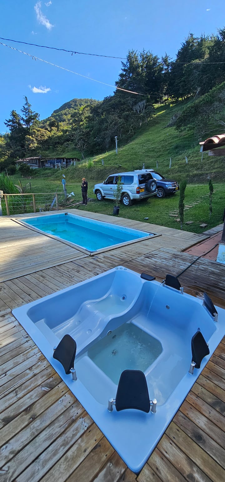 Finca Con Piscina Y Jacuzzi - Copacabana