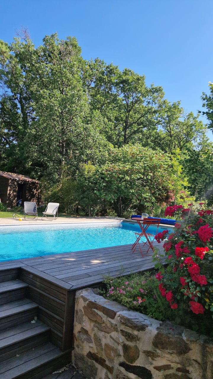 Gîte Nature Avec Vue, Piscine & Atelier Céramique - Lac du Salagou
