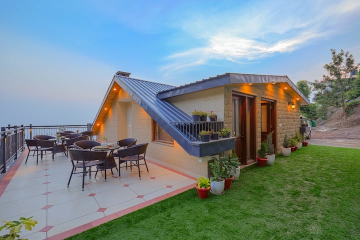 Elivaas 2bhk W/attic, Outdoor Seating & Views - Kalka