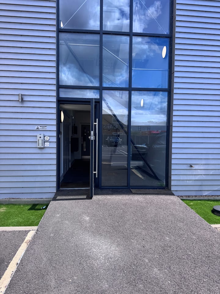 Hutton Lofts New - Brentwood
