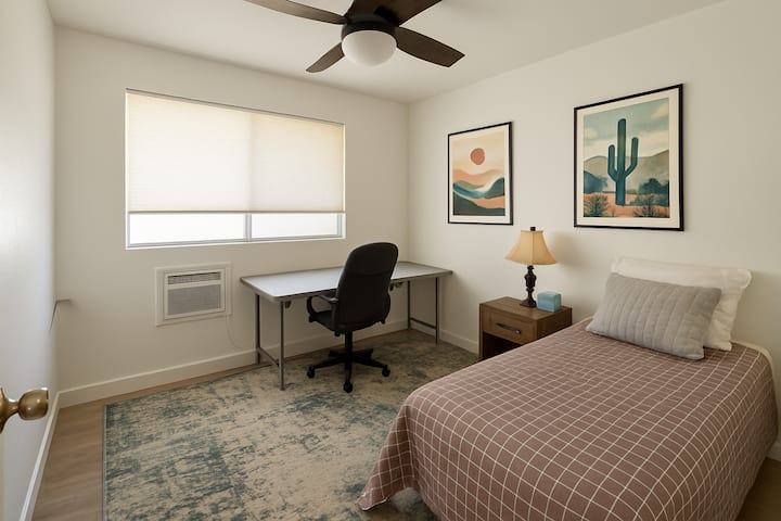 Modern Stay Near Parks & Shops - Redding, CA