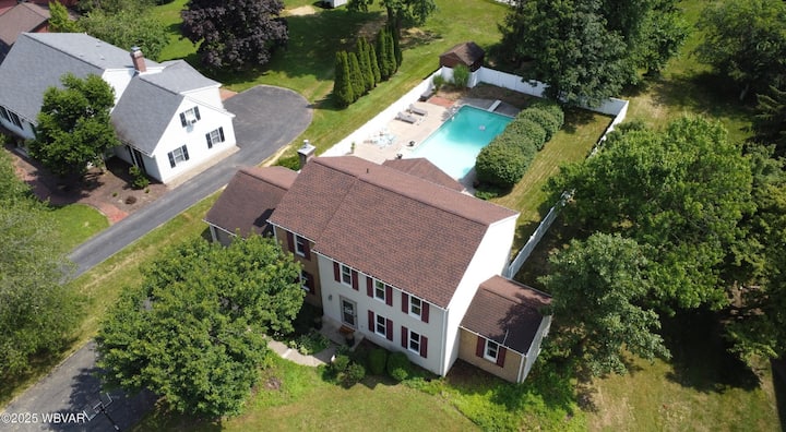 Cozy Home In College Town - Lewisburg, PA