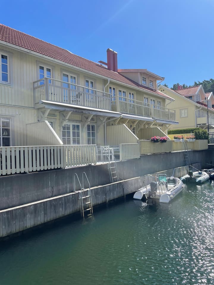 Hytte Med 4 Soverom Ved Strømstad Spa Og Golfbane - Strömstad
