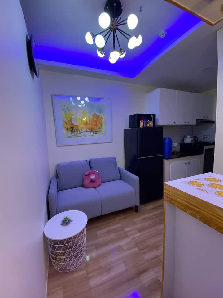 Cozy Condo In Victoria Tower 2 B - Quezon City