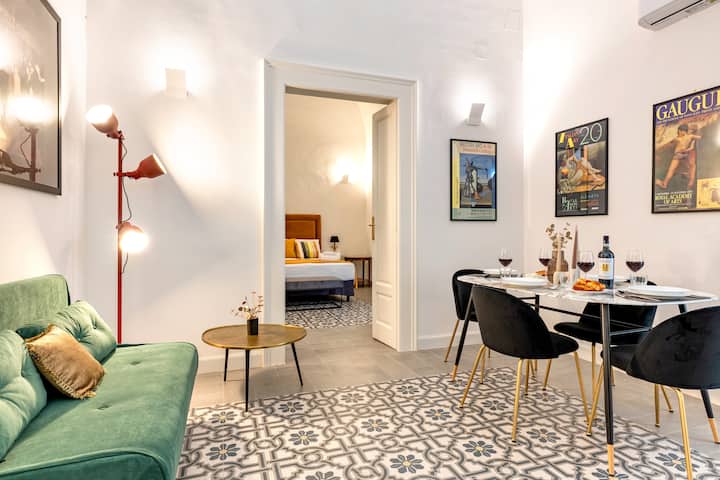 The Most Historic Apartment In The Centre Of Bari - Bari