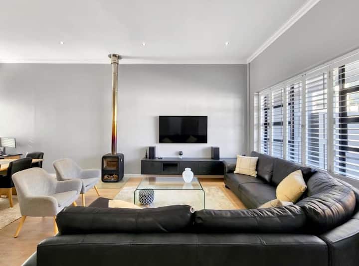 Gorleston Getway - Camps Bay