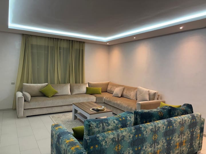 Cfc Anfa, 2 Bedrooms, Heart Of Financial District. - Casablanca