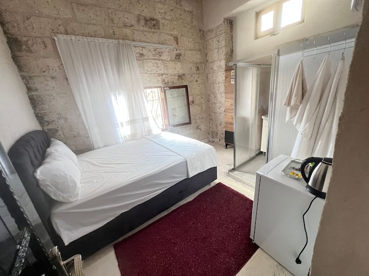 Mareda Hostel - Mem U Zin Oda - Midyat