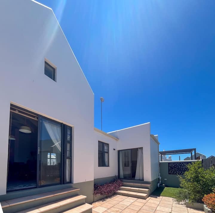 Laguna Hills - Langebaan