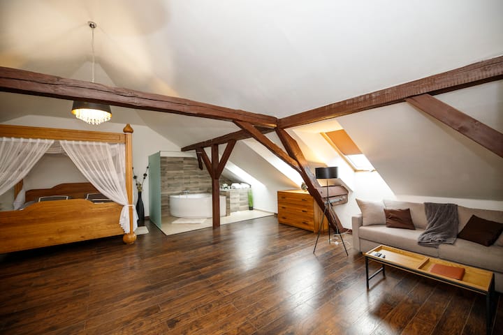 Deluxe Pokoj S Vířivou Vanou - Mladá Boleslav