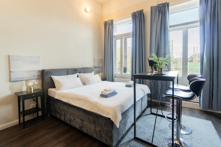 Wohnung Im Zentrum Mit Balkon - Bremen